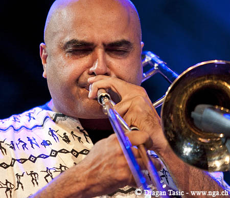 The African Jazz Allstars feat Lucky Ranku, Claude Deppa, Tony Kofi ...